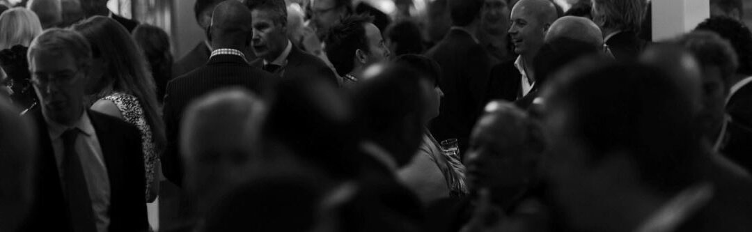 Business Networking Training - Background - Uncomfortable Leader